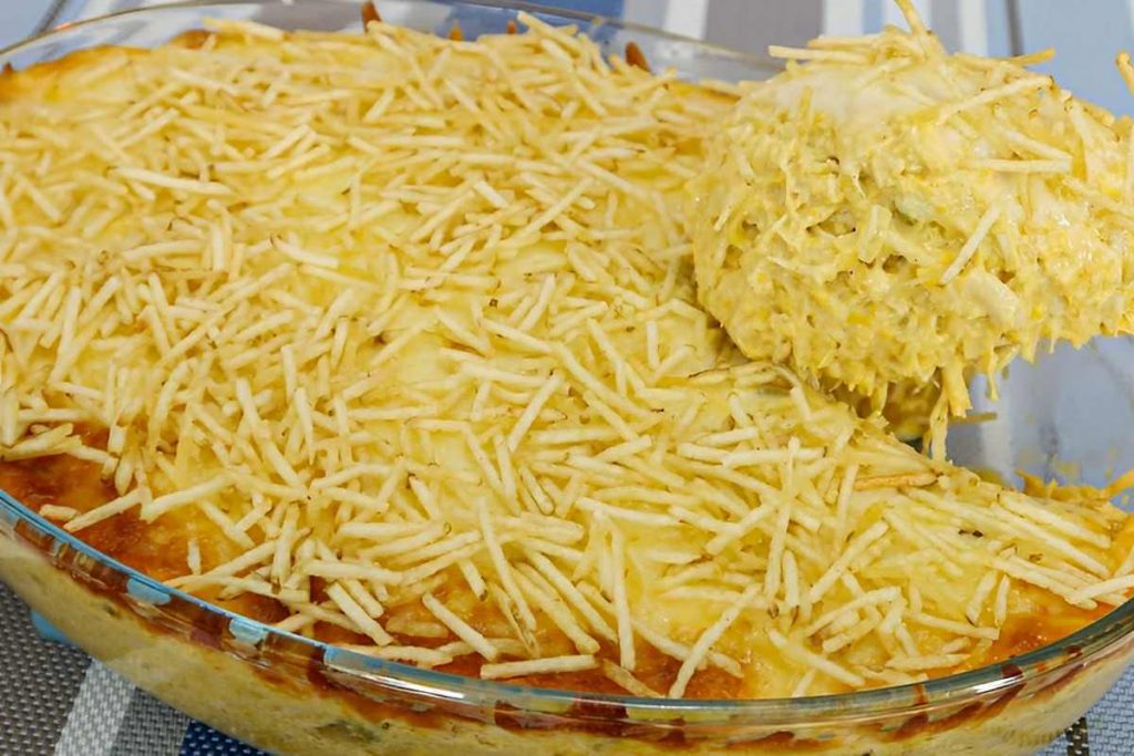 Fricassê de frango com batata palha: uma receita econômica e deliciosa ...